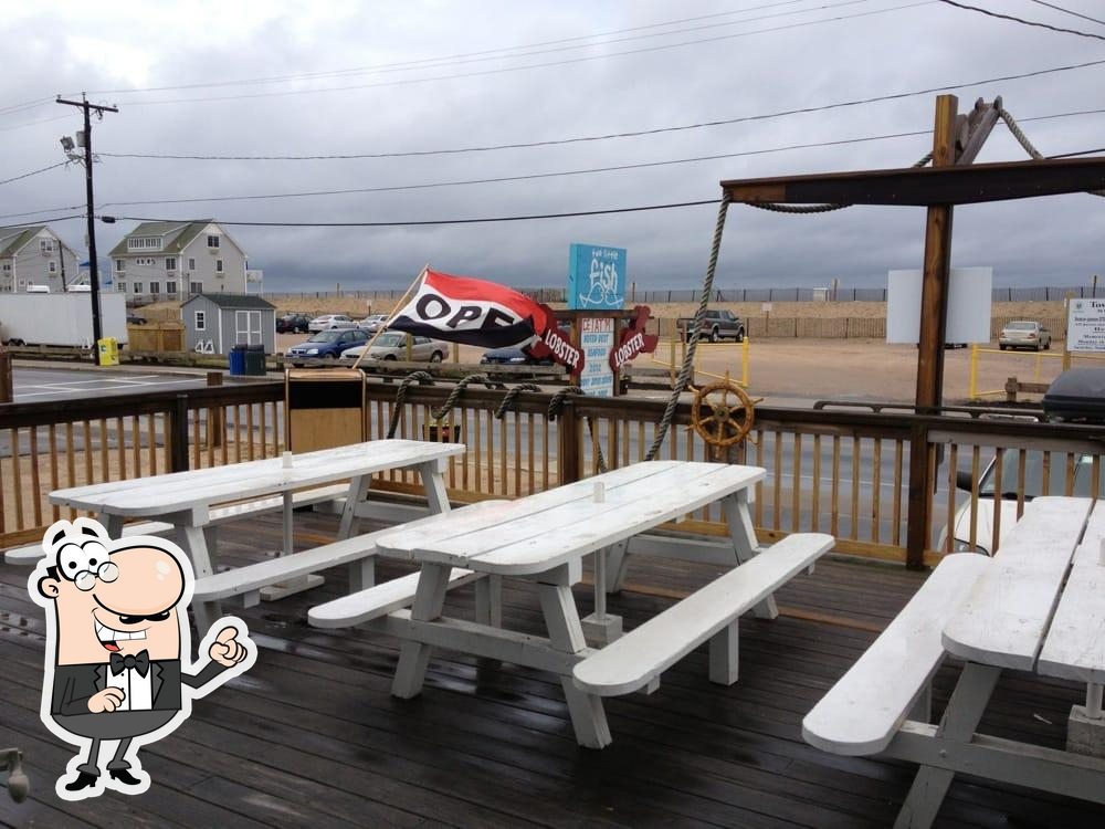 Two Little Fish in Westerly - Restaurant menu and reviews