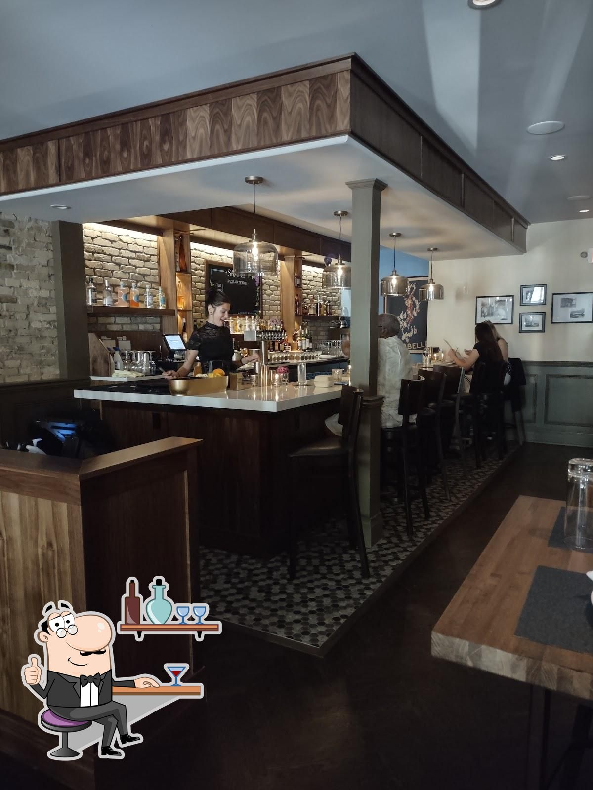 Safina, Milwaukee - Restaurant menu, prices and reviews