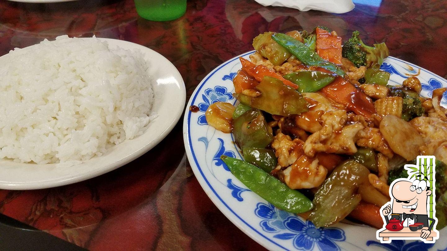 First Wok, 10093 Fremont Pike in Perrysburg - Restaurant menu and reviews