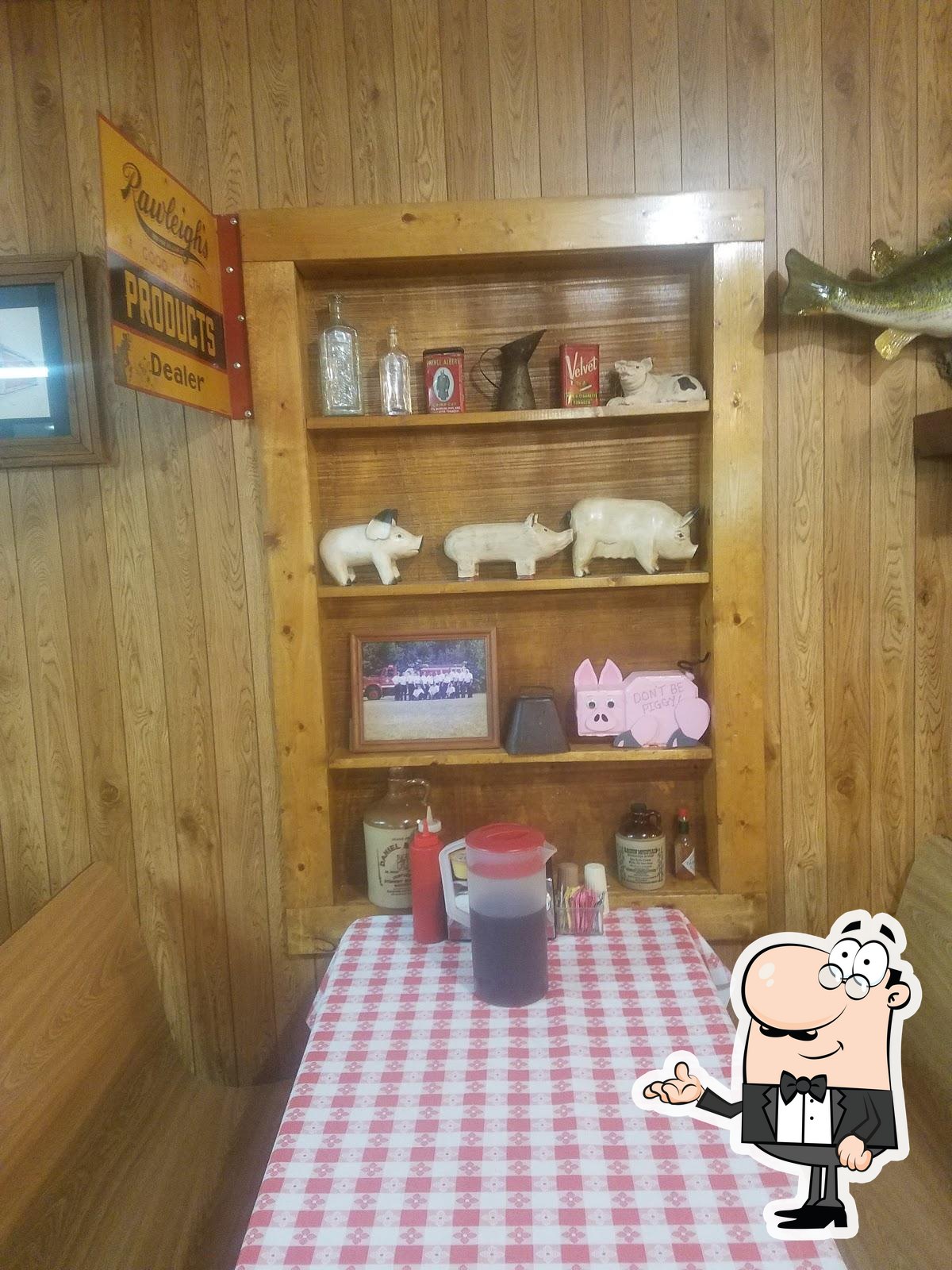 Gumlog Bar B Que & Fish Lodge, Lavonia - Restaurant menu, prices and ...