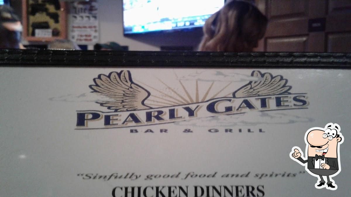 Pearly Gates Bar & Grill in Green Bay - Restaurant menu and reviews