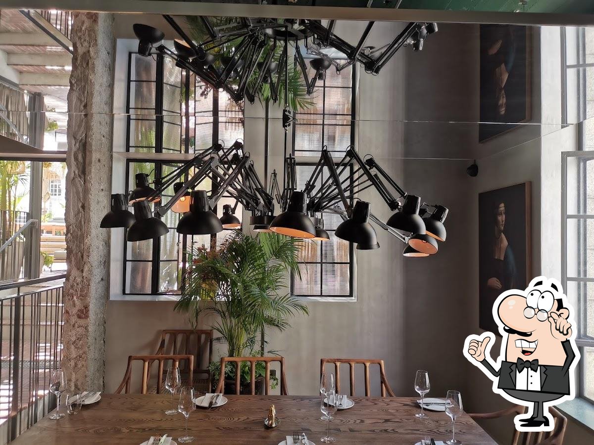 Gigi Rooftop Restaurant & Bar at the Gorgeous George Hotel, Cape Town ...