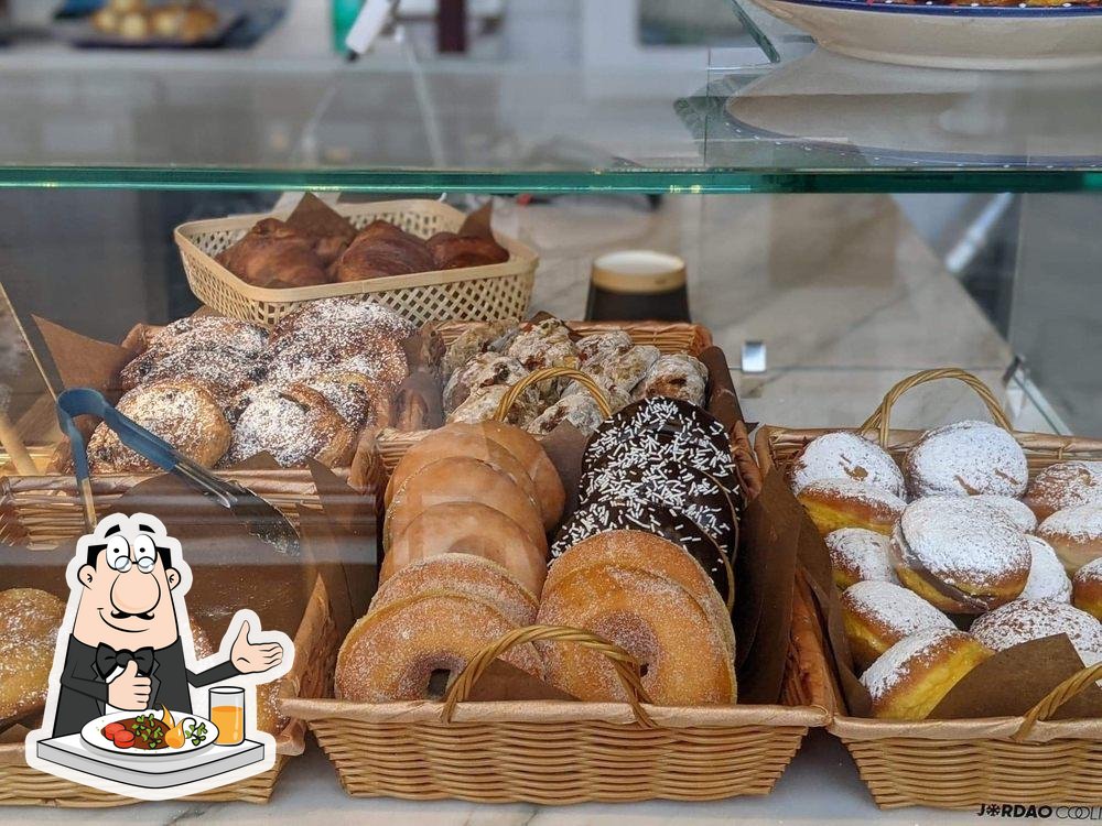 Bom Dia Café & Bakery in Toronto - Restaurant reviews