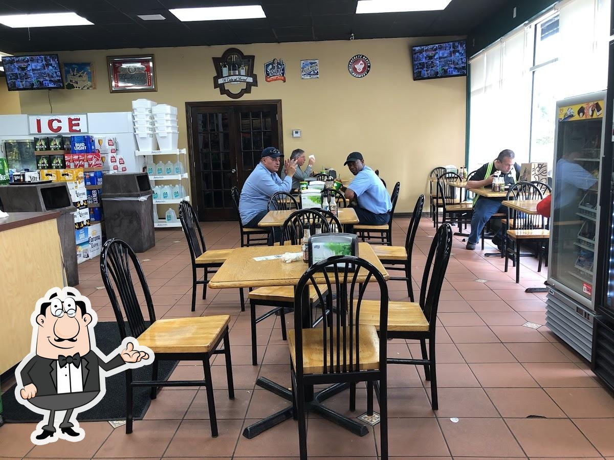 El Cafecito & Pastel Bakery in Miami - Restaurant reviews