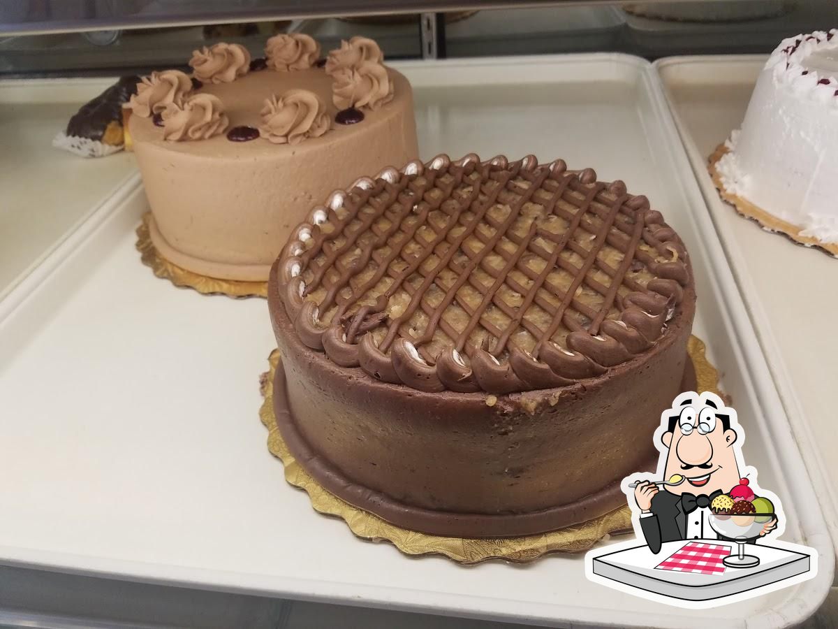 Village Bakery in Fox Lake - Restaurant menu and reviews