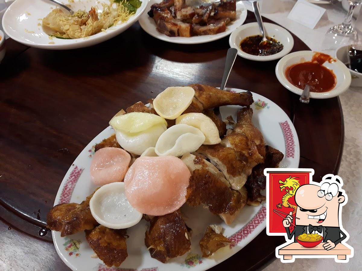Lee's Chop Suey East, 200 Victoria Ave in Regina - Restaurant reviews