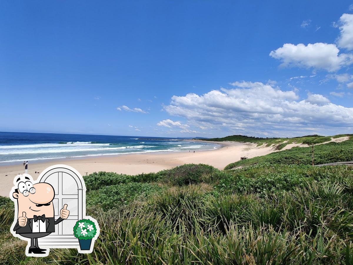 Soldiers Beach Surf Life Saving Club in Norah Head - Restaurant reviews