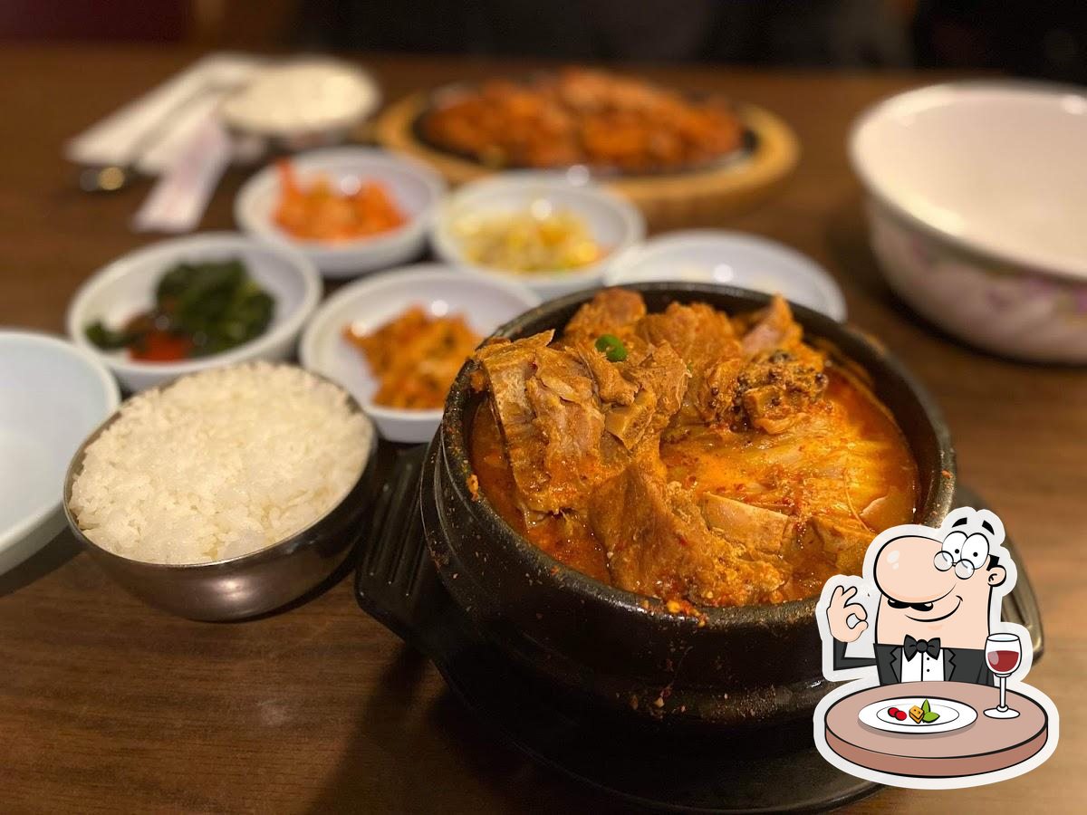 Duru Restaurant in St. Catharines - Restaurant menu and reviews