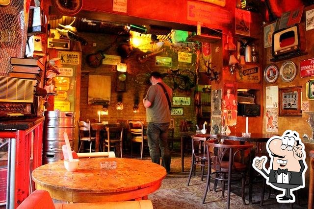 Propaganda Pub, Kraków, Miodowa 20 - Restaurant menu and reviews