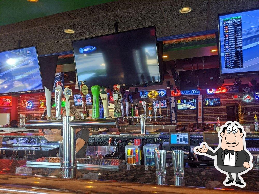 Buddy & Pal's Place, 1206 E Summit St in Crown Point - Restaurant reviews