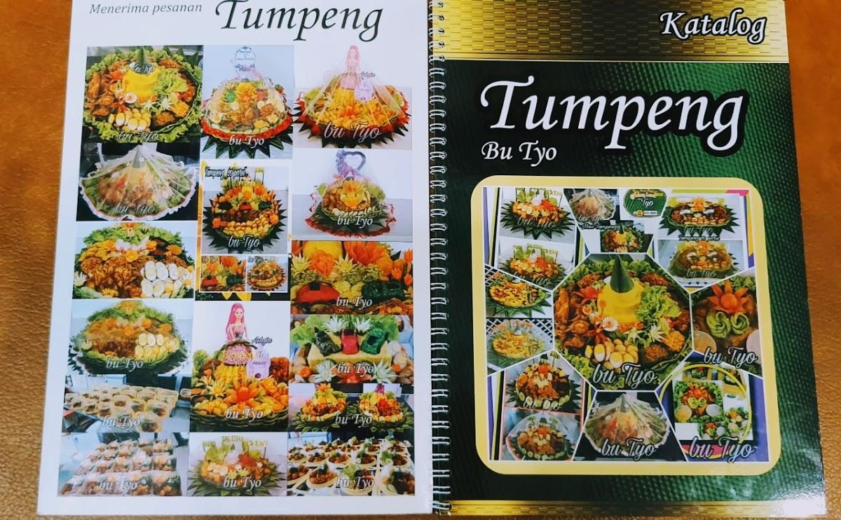 Menu at Nasi Pecel Bu Tyo restaurant, East Jakarta