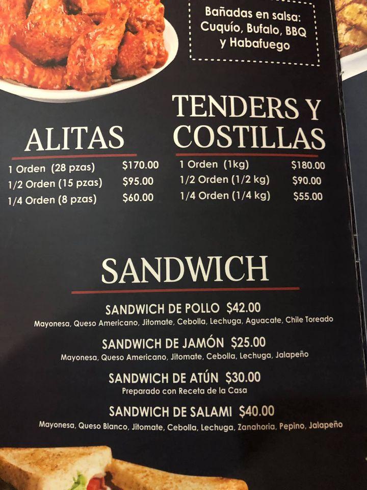 Menu at Gabachos Pizzería, Yahualica de González Gallo