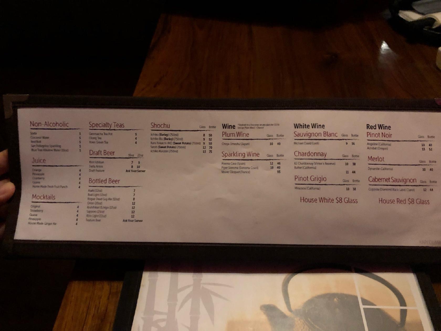 Menu at Doraku Sushi Kaka'ako restaurant, Honolulu, Kapiolani Blvd