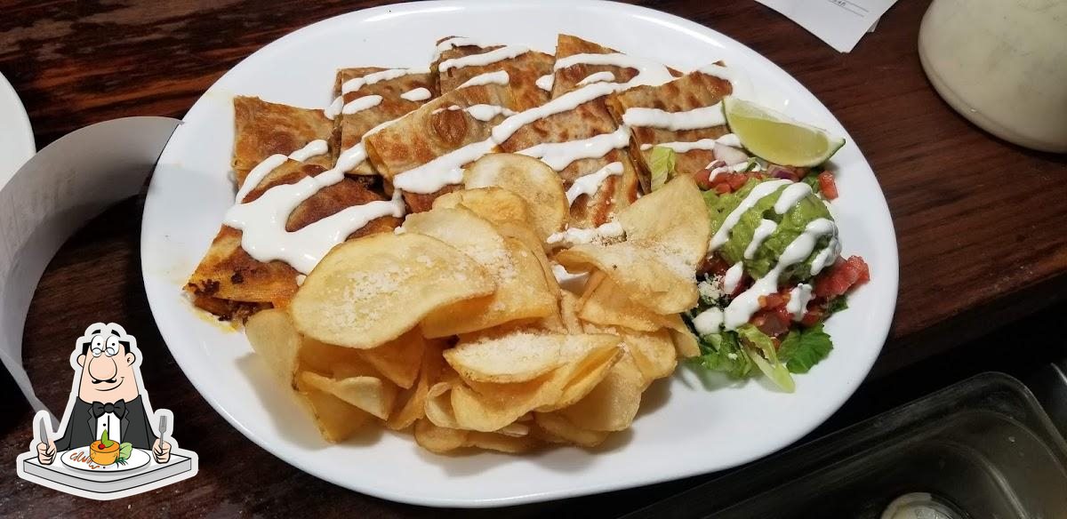 Paddy Coughlin's Pub in Fort Atkinson - Restaurant menu and reviews