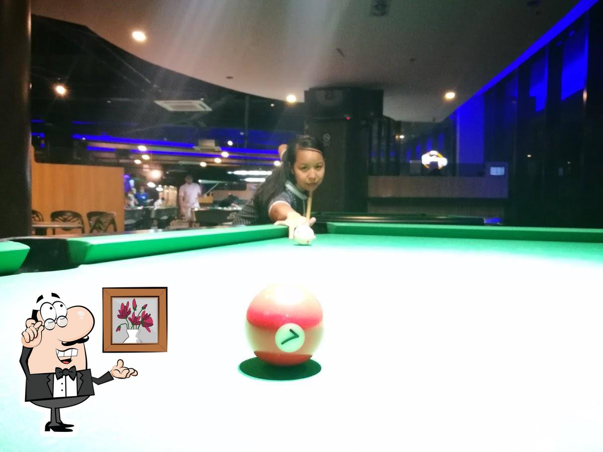 Rolling Stone Billiards and Bar, Quezon City - Restaurant reviews