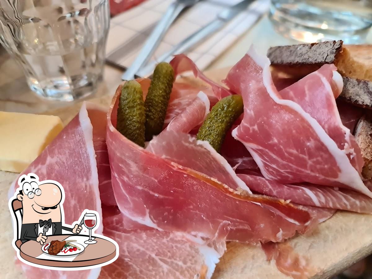 Le Petit Cler restaurant, Paris, 29 Rue Cler - Restaurant menu and reviews