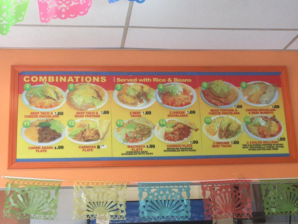 Menu at El Super Taco restaurant, Alamosa