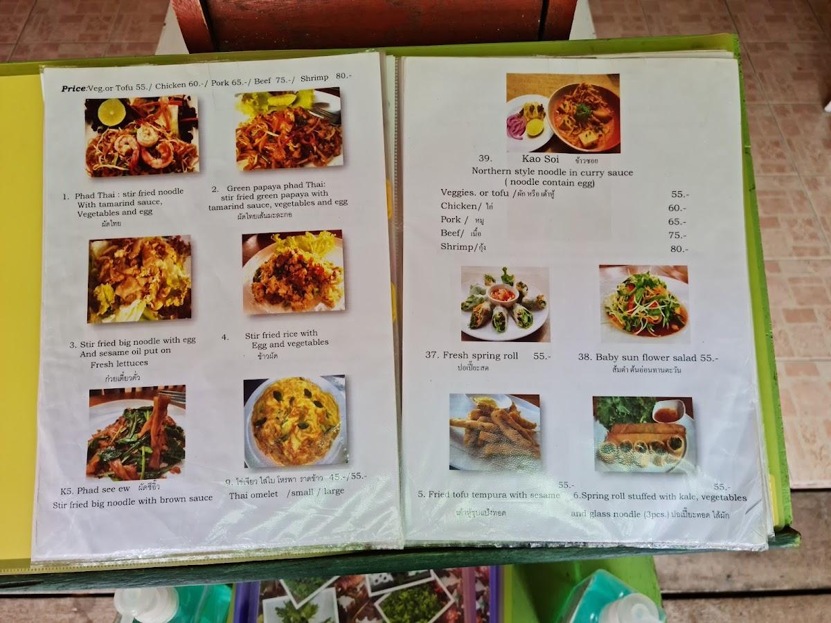 Menu at Charlie&lek cafe, Pai