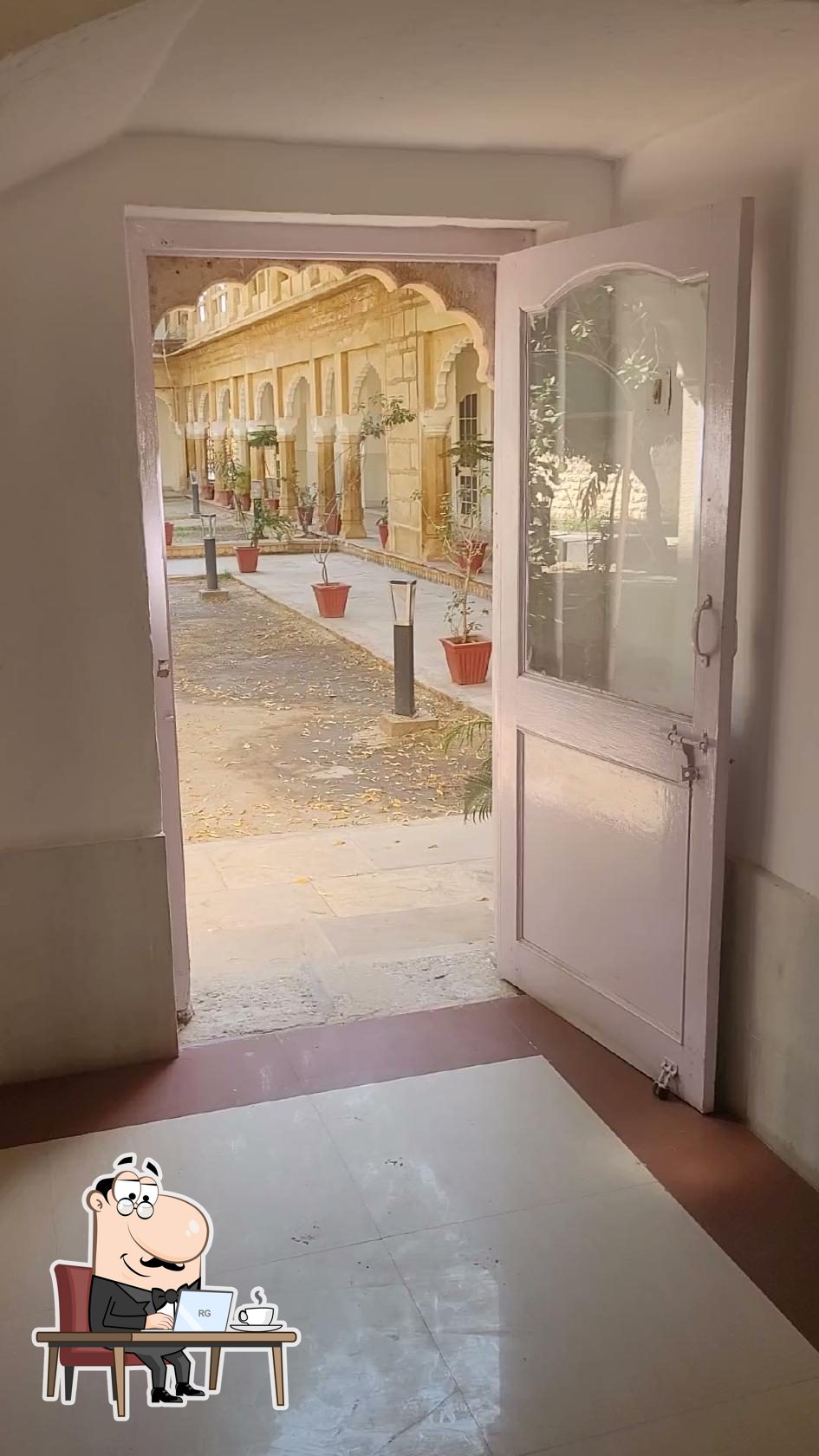Circuit House, Jaisalmer - Restaurant menu, prices and reviews