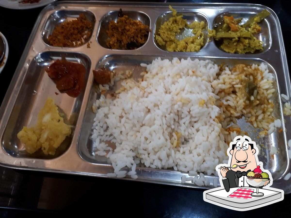 Naadan Thattukada (Kerala Traditional Food), Thiruvananthapuram, GX23 ...