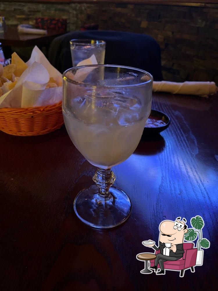 Cadillac Bar, Houston - Restaurant menu, prices and reviews