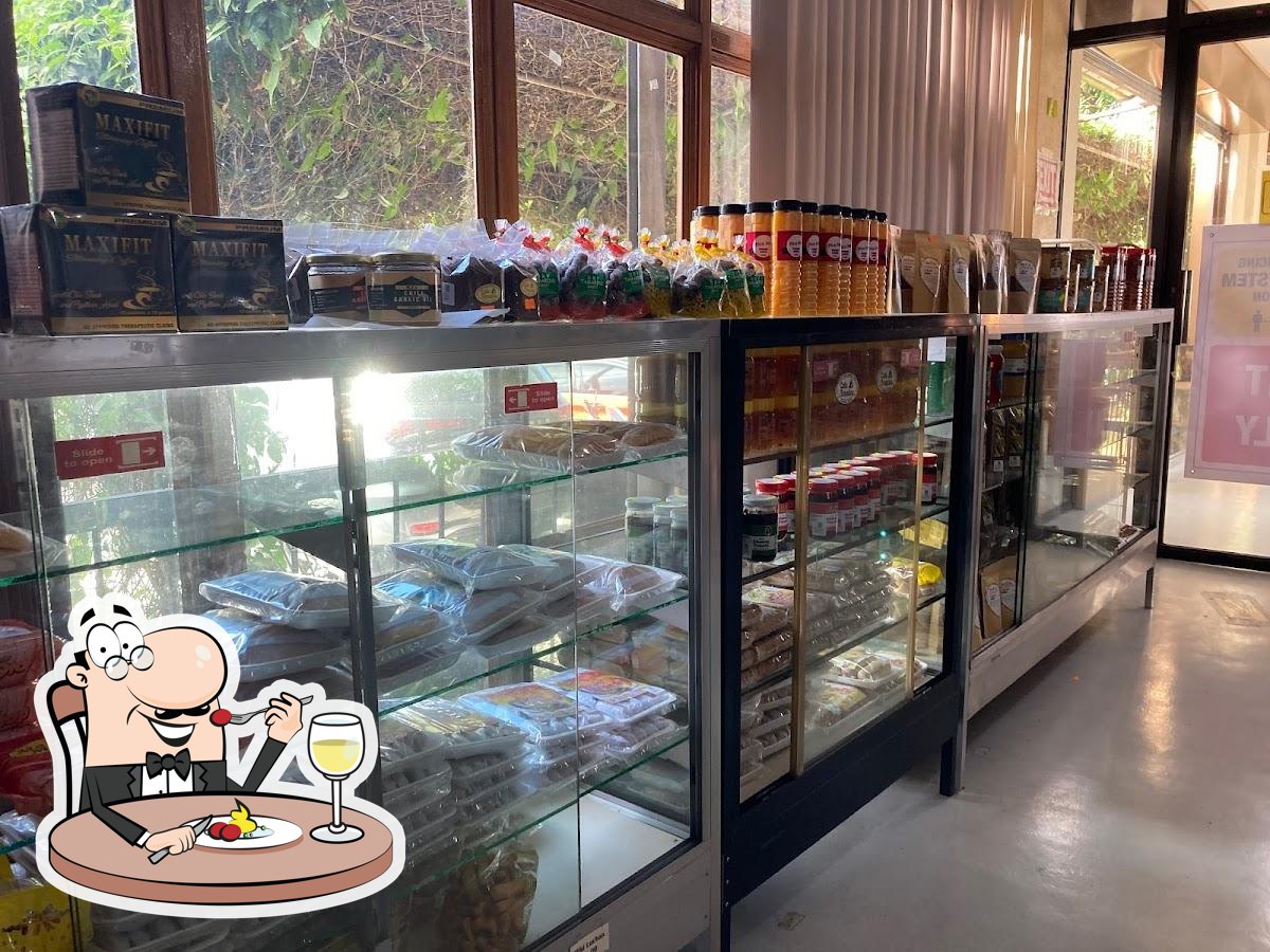 Cafe Amadeo Development Cooperative, Amadeo, Brgy - Restaurant reviews