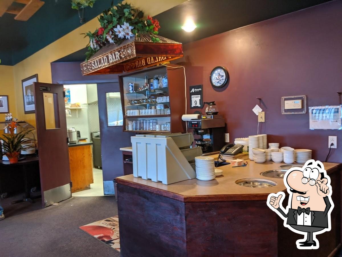 Zans Family Inn and Restaurant, Arborg - menu et avis du restaurant ...