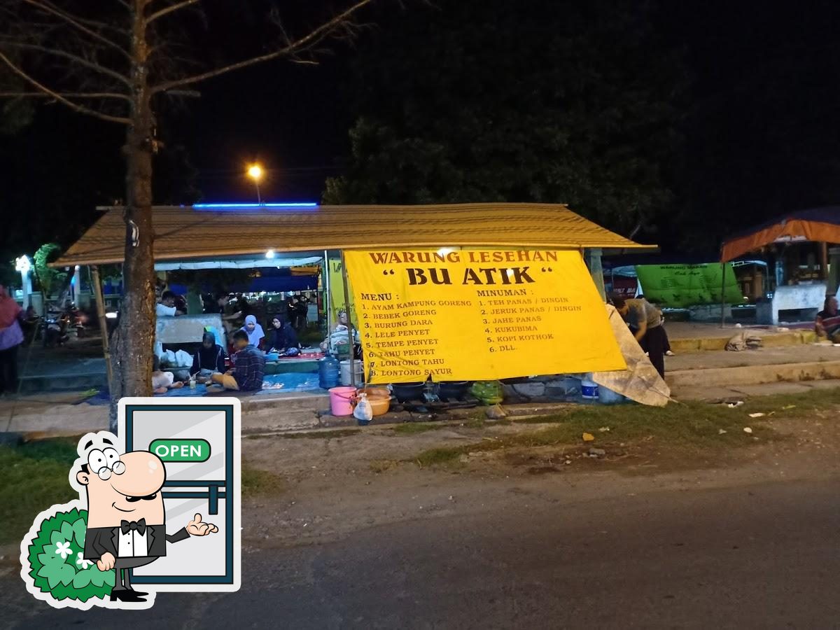 Warung Lesehan Bu Atik restaurant, Balun