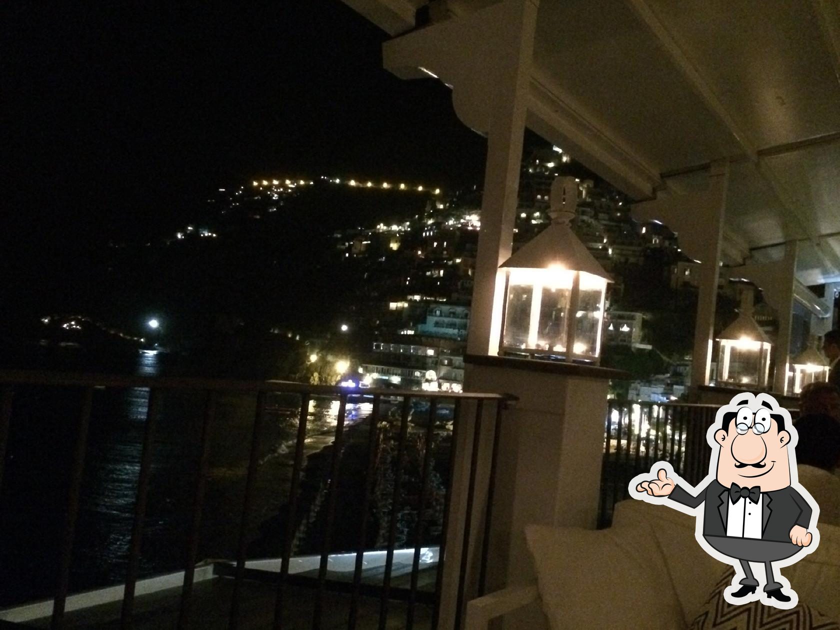 Fly pub & bar, Positano, Via Grotte dell'Incanto - Restaurant reviews