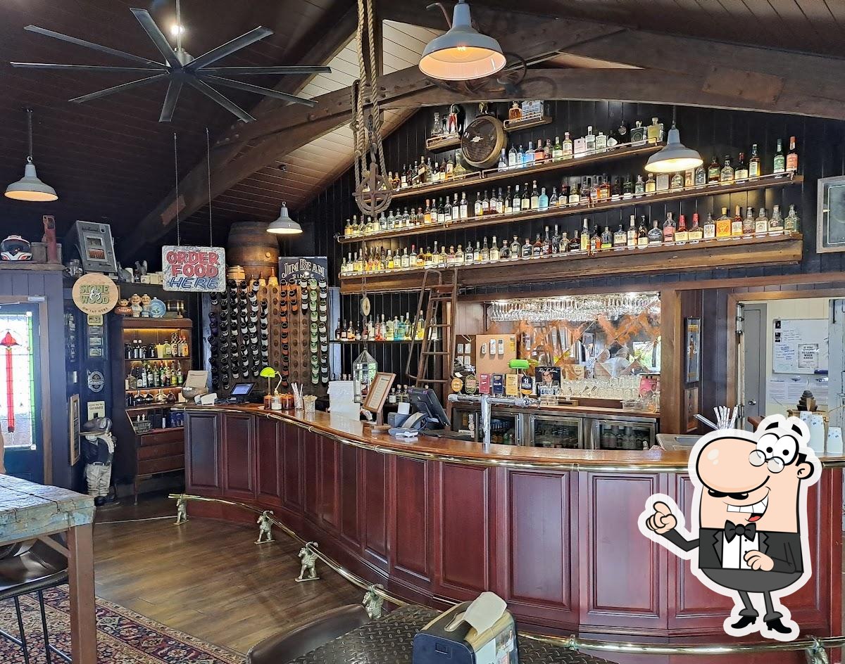 Ricks Garage, Palmwoods - Restaurant menu, prices and reviews