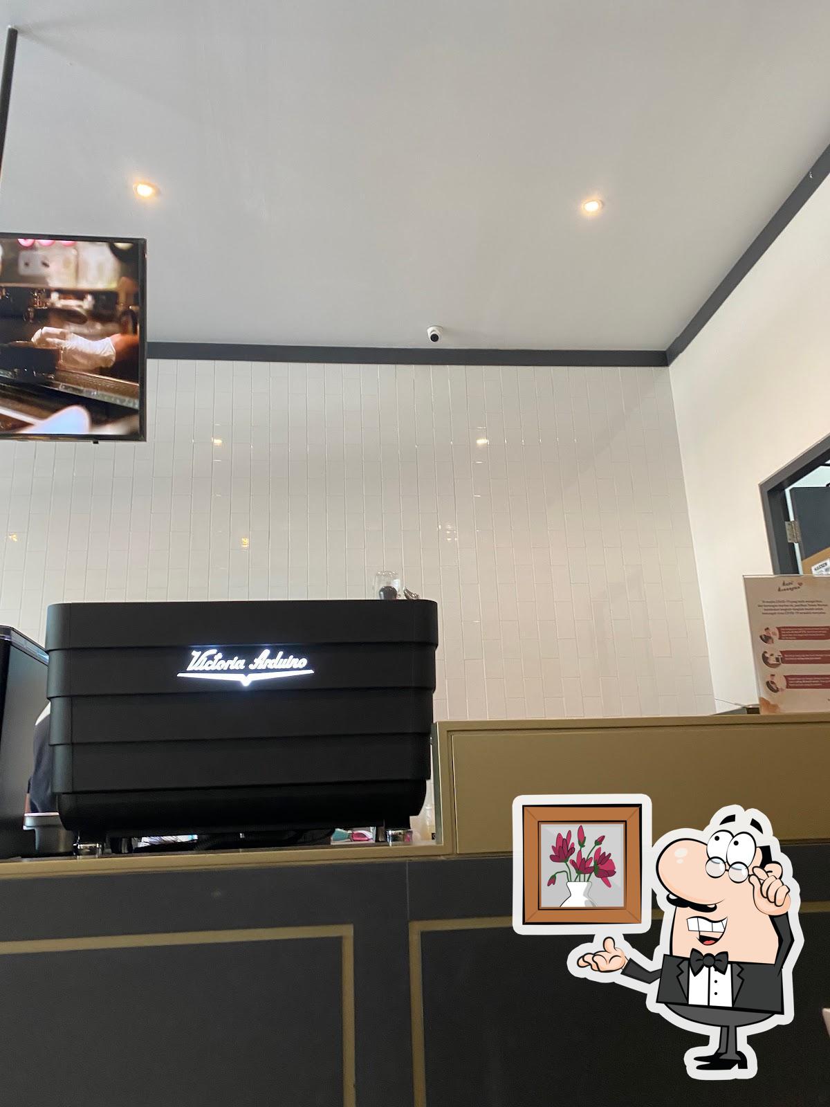 Kopi Kenangan - Ruko Ahmad Yani Balikpapan, Balikpapan - Restaurant ...