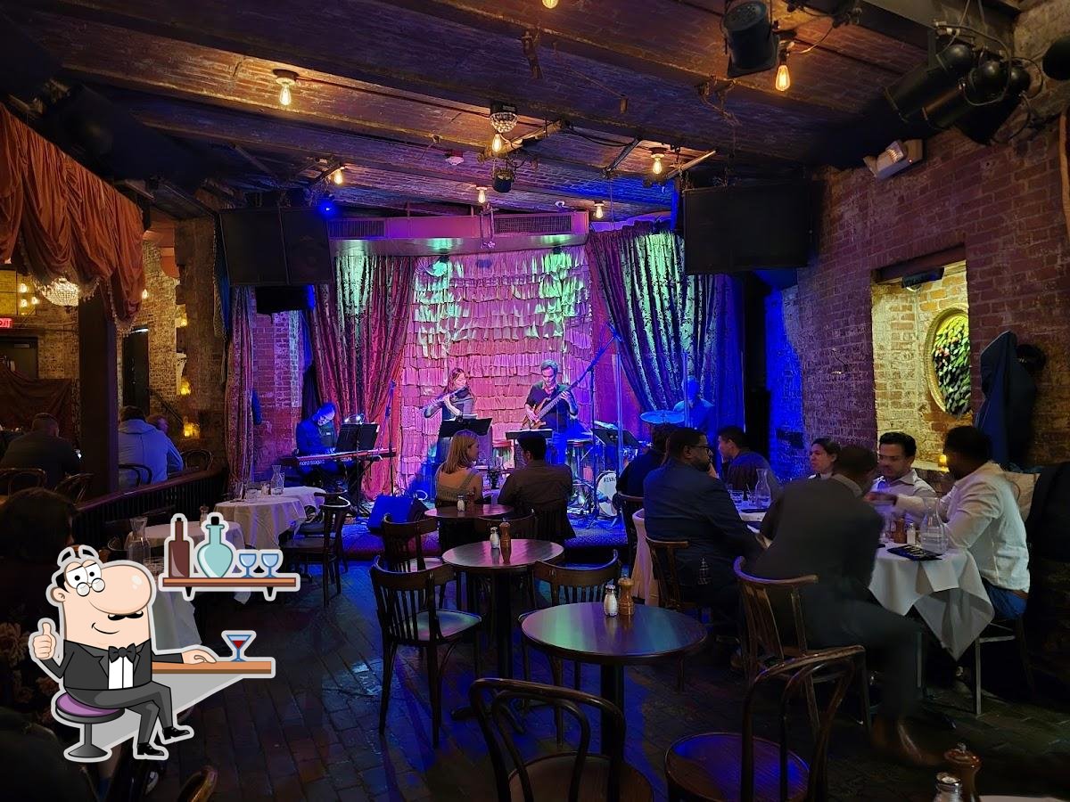 Beehive Restaurant, Boston, Back Bay - Restaurant menu, prices and reviews