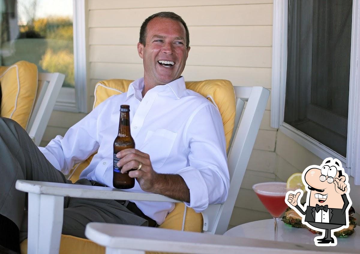 The Tides Beach Club Restaurant in Kennebunkport - Restaurant menu and ...