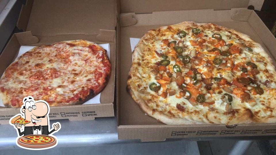 The Mad Greek Pizzeria in Southbury - Restaurant menu and reviews