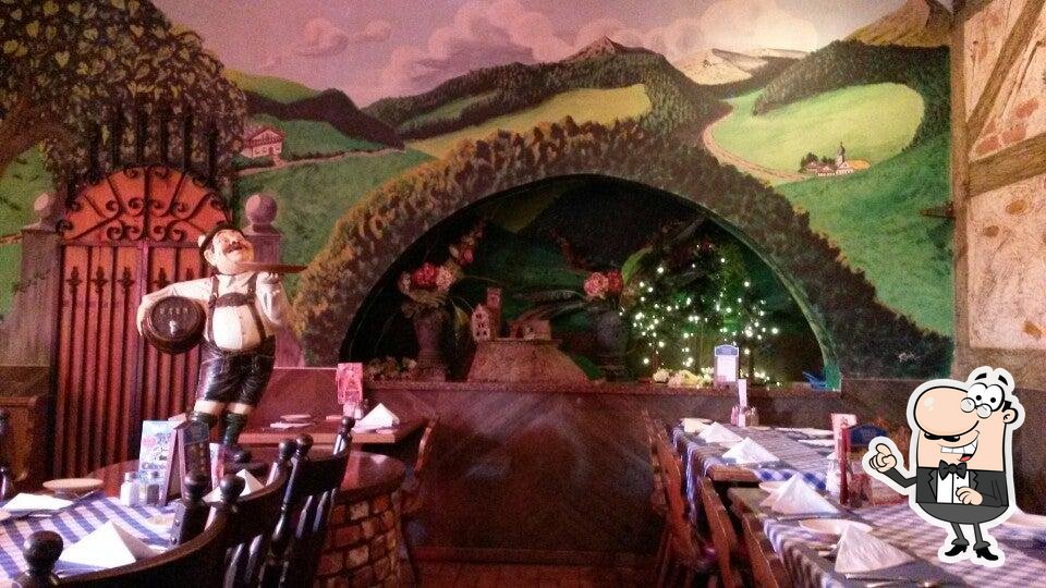 Biergarten @ Old World HB Restaurant & Bar, Huntington Beach ...