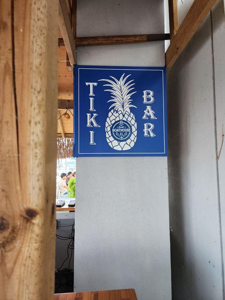 Plank Restobar Augusta, Hamilton - Restaurant menu, prices and reviews