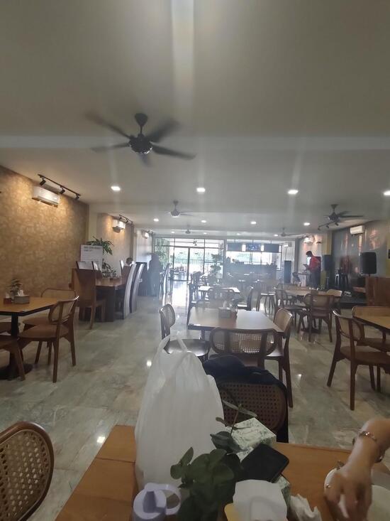Nat's Kitchen Resto & Cafe, Bekasi - Restaurant menu, prices and reviews