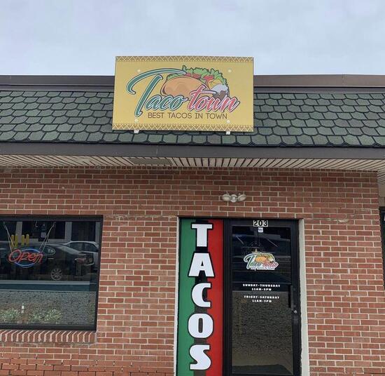 Taco Town in Beachwood - Restaurant menu and reviews