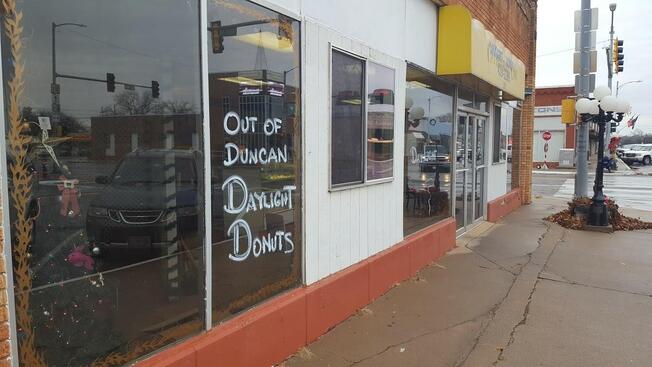 Daylight Donuts, Comanche - Restaurant menu, prices and reviews