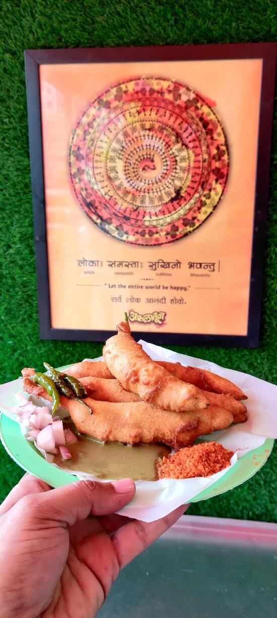 Aflatoon vadapav, Pune - Restaurant menu, prices and reviews