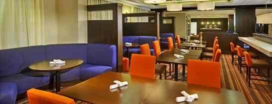 Rejuven8 Restaurant - Four Points By Sheratron Toronto Mississsauga ...