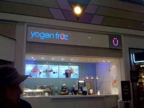 Yogen Fruz in Bowmansville