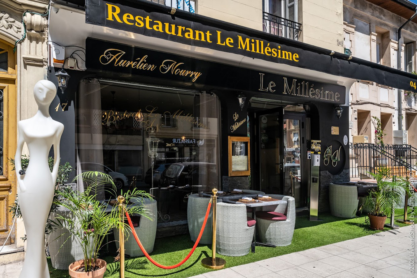 The honest pros and cons of visiting Nice, the French Riviera gem