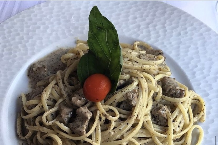 Top restaurants from Netflix’s Emily in Paris that actually exist