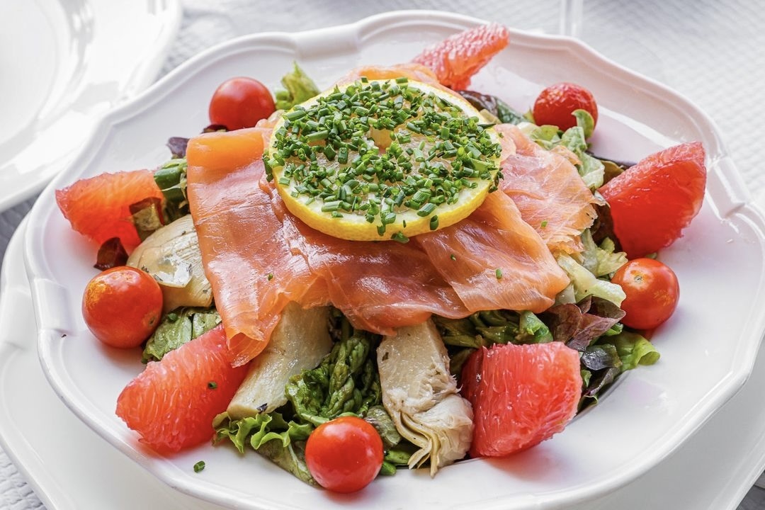 Top restaurants from Netflix’s Emily in Paris that actually exist