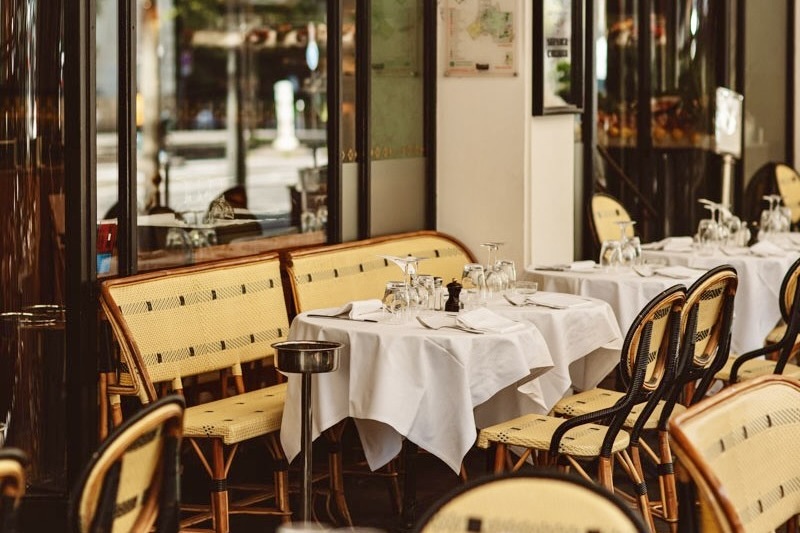 Top restaurants from Netflix’s Emily in Paris that actually exist