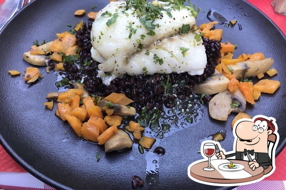 Top 6 traditional dishes and where to eat them in Lyon, France