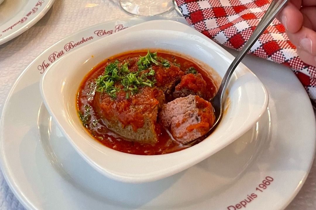 Top 6 traditional dishes and where to eat them in Lyon, France