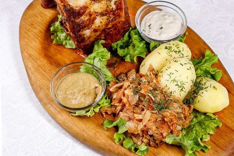 Top 9 traditional Belarusian dishes you must try in Minsk