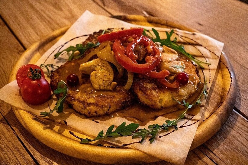 Top 9 traditional Belarusian dishes you must try in Minsk